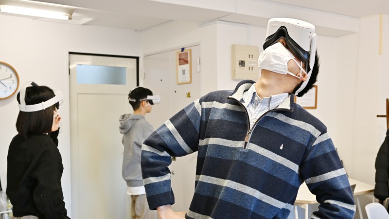 VRを体験する！ 真珠湾・アンコールワットが目の前にリアル／バーチャル Timelooper 河北有一さんと語る：朝日新聞DIALOG